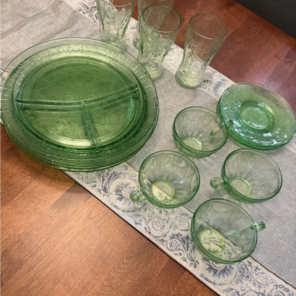 Dining | Vintage Green Glass Dinnerware Set | Poshmark